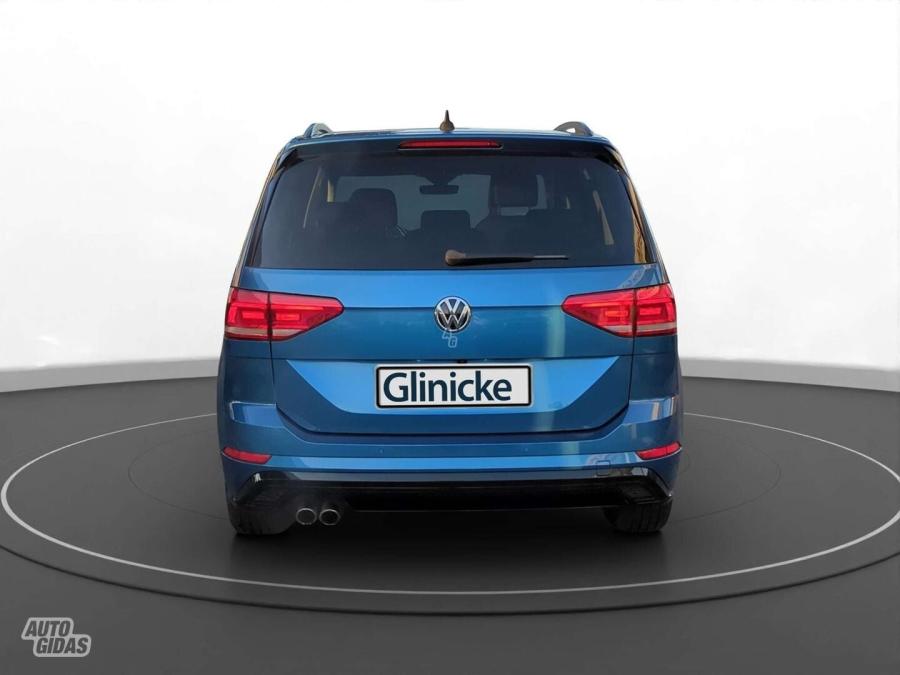 Blue Volkswagen Touran 2020 in Kaunas, with an engine capacity of 2.00 L and mileage of 97 thousand km for 29486 €, photo 9 on AUTOMOTO.COM.LV
