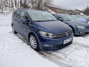 Blue Volkswagen Touran 2020 in Kaunas, with an engine capacity of 1.97 L and mileage of 289 thousand km for 10600 €, photo 13 on AUTOMOTO.COM.LV