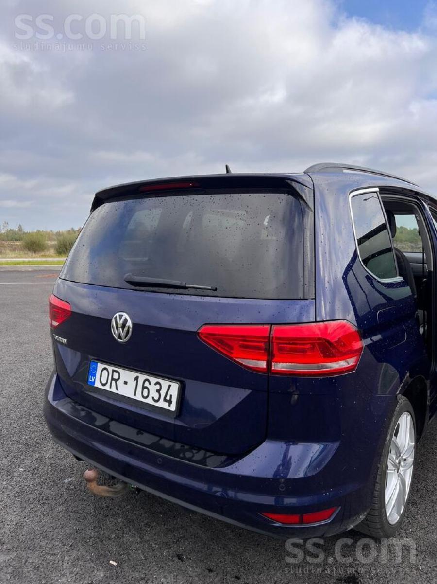 Zils Volkswagen Touran 2020 Jelgava, ar dzinēja tilpumu 1.50 L un nobraukumu 235 tūkst. km par 11900 €, foto 9 vietnē AUTOMOTO.COM.LV
