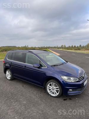 Zils Volkswagen Touran 2020 Jelgava, ar dzinēja tilpumu 1.50 L un nobraukumu 235 tūkst. km par 11900 €, foto 10 vietnē AUTOMOTO.COM.LV