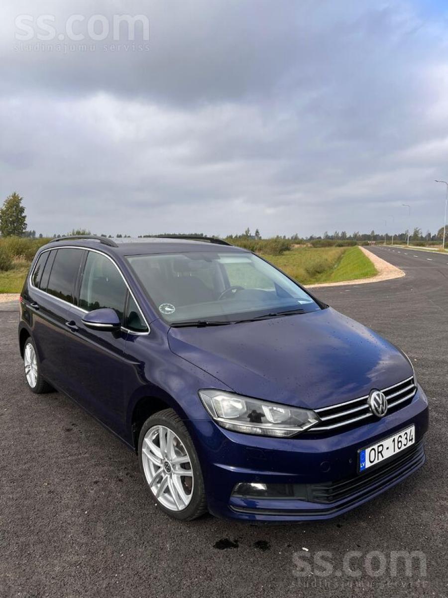 Zils Volkswagen Touran 2020 Jelgava, ar dzinēja tilpumu 1.50 L un nobraukumu 235 tūkst. km par 11900 €, foto 11 vietnē AUTOMOTO.COM.LV