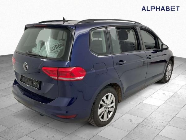 Zils Volkswagen Touran 2021 Kauņa, ar dzinēja tilpumu 2.00 L un nobraukumu 89 tūkst. km par 22735 €, foto 4 vietnē AUTOMOTO.COM.LV