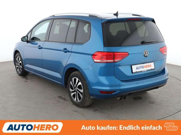 Zils Volkswagen Touran 2022 Kauņa, ar dzinēja tilpumu 2.00 L un nobraukumu 47 tūkst. km par 32103 €, foto 4 vietnē AUTOMOTO.COM.LV