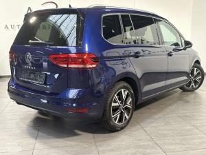 Zils Volkswagen Touran 2022 Kauņa, ar dzinēja tilpumu 1.50 L un nobraukumu 59 tūkst. km par 31102 €, foto 4 vietnē AUTOMOTO.COM.LV