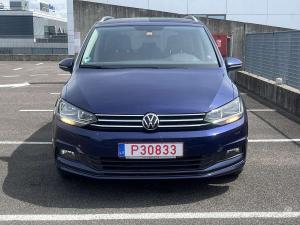 Blue Volkswagen Touran 2022 in Vilnius, with an engine capacity of 1.97 L and mileage of 211 thousand km for 13490 €, photo 4 on AUTOMOTO.COM.LV