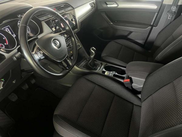 Zils Volkswagen Touran 2022 Viļņa, ar dzinēja tilpumu 1.97 L un nobraukumu 211 tūkst. km par 13490 €, foto 7 vietnē AUTOMOTO.COM.LV