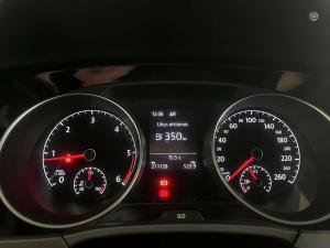 Blue Volkswagen Touran 2022 in Vilnius, with an engine capacity of 1.97 L and mileage of 211 thousand km for 13490 €, photo 15 on AUTOMOTO.COM.LV
