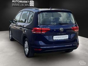 Blue Volkswagen Touran 2023 in Kaunas, with an engine capacity of 1.50 L and mileage of 29 thousand km for 33104 €, photo 6 on AUTOMOTO.COM.LV