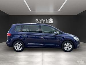Blue Volkswagen Touran 2023 in Kaunas, with an engine capacity of 1.50 L and mileage of 29 thousand km for 33104 €, photo 11 on AUTOMOTO.COM.LV