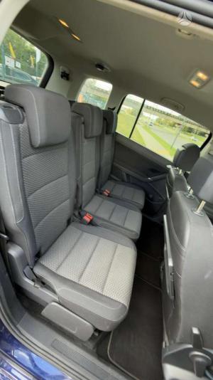 Zils Volkswagen Touran 2023 Kauņa, ar dzinēja tilpumu 1.50 L un nobraukumu 140 tūkst. km par 17364 €, foto 31 vietnē AUTOMOTO.COM.LV