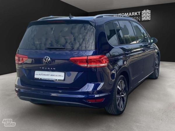 Blue Volkswagen Touran 2024 in Kaunas, with an engine capacity of 1.50 L and mileage of 23 thousand km for 33167 €, photo 7 on AUTOMOTO.COM.LV