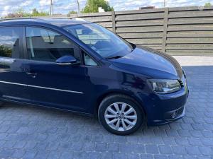 Zils Volkswagen Touran 2012 Viļņa, ar dzinēja tilpumu 2.00 L un nobraukumu 254 tūkst. km par 4700 €, foto 15 vietnē AUTOMOTO.COM.LV