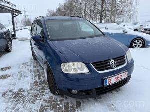 Zils Volkswagen Touran 2004 Talsi, ar dzinēja tilpumu 1.90 L un nobraukumu 225 tūkst. km par 970 €, foto 2 vietnē AUTOMOTO.COM.LV