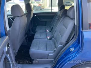 Zils Volkswagen Touran 2007 Paide, ar dzinēja tilpumu 1.90 L un nobraukumu 390 tūkst. km par 1399 €, foto 21 vietnē AUTOMOTO.COM.LV