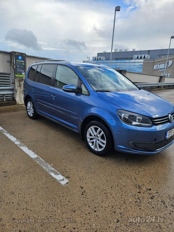 Blue Volkswagen Touran 2011 in Tallinn, with an engine capacity of 1.40 L and mileage of 0 thousand km for 3500 €, photo 2 on AUTOMOTO.COM.LV