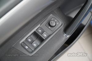 Blue Volkswagen Touran 2016 in Tallinn, with an engine capacity of 1.40 L and mileage of 0 thousand km for 13900 €, photo 21 on AUTOMOTO.COM.LV