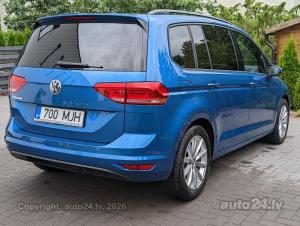 Zils Volkswagen Touran 2019 Tallina, ar dzinēja tilpumu 1.60 L un nobraukumu 159 tūkst. km par 17000 €, foto 5 vietnē AUTOMOTO.COM.LV