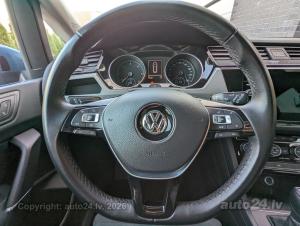 Zils Volkswagen Touran 2019 Tallina, ar dzinēja tilpumu 1.60 L un nobraukumu 159 tūkst. km par 17000 €, foto 8 vietnē AUTOMOTO.COM.LV