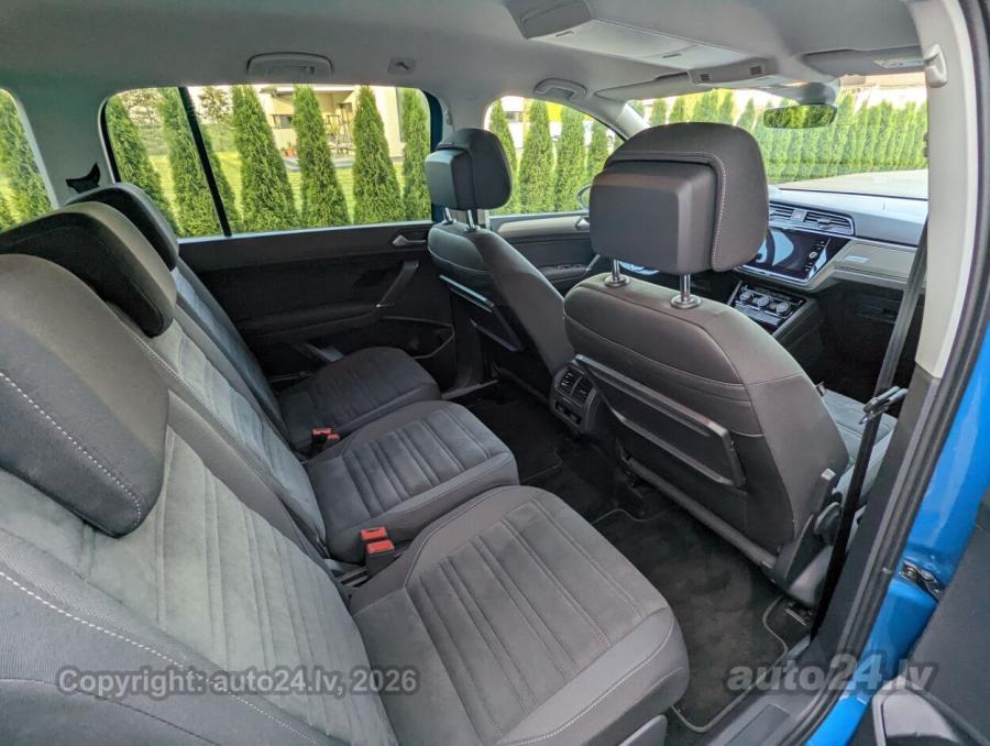 Zils Volkswagen Touran 2019 Tallina, ar dzinēja tilpumu 1.60 L un nobraukumu 159 tūkst. km par 17000 €, foto 9 vietnē AUTOMOTO.COM.LV
