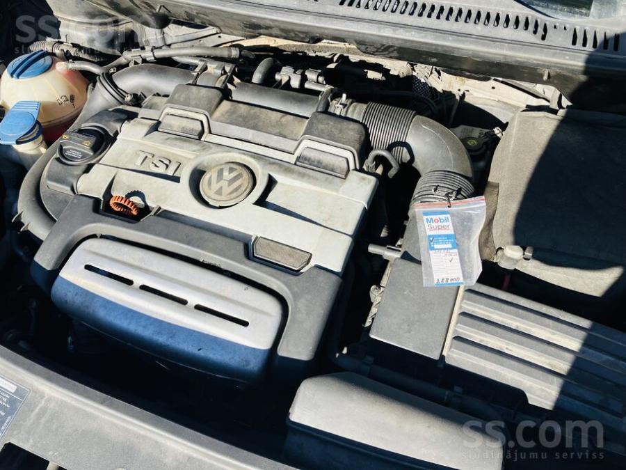Brūns Volkswagen Touran 2007 Rīga, ar dzinēja tilpumu 1.40 L un nobraukumu 275 tūkst. km par 3900 €, foto 16 vietnē AUTOMOTO.COM.LV