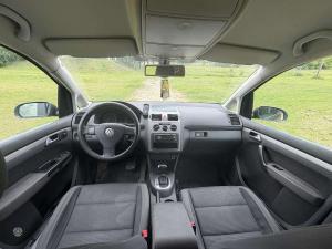 Brūns Volkswagen Touran 2008 Viļņa, ar dzinēja tilpumu 1.97 L un nobraukumu 321 tūkst. km par 2200 €, foto 17 vietnē AUTOMOTO.COM.LV