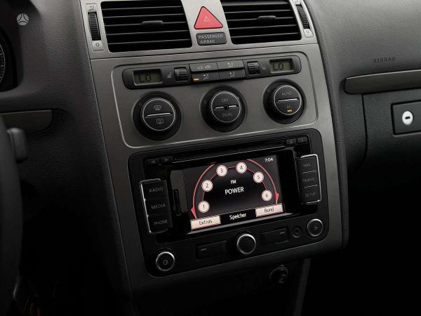 Brūns Volkswagen Touran 2009 Kretinga, ar dzinēja tilpumu 1.39 L un nobraukumu 199 tūkst. km par 3999 €, foto 9 vietnē AUTOMOTO.COM.LV