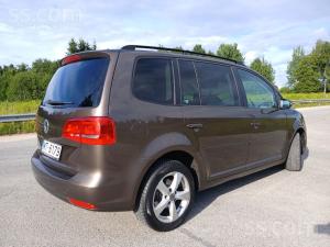 Brūns Volkswagen Touran 2010 Ogre, ar dzinēja tilpumu 1.60 L un nobraukumu 298 tūkst. km par 4500 €, foto 5 vietnē AUTOMOTO.COM.LV