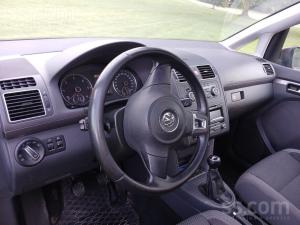Brūns Volkswagen Touran 2010 Ogre, ar dzinēja tilpumu 1.60 L un nobraukumu 298 tūkst. km par 4500 €, foto 16 vietnē AUTOMOTO.COM.LV