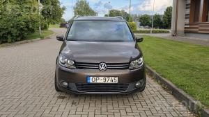Brūns Volkswagen Touran 2010 Rīga, ar dzinēja tilpumu 1.60 L un nobraukumu 214 tūkst. km par 6660 €, foto 3 vietnē AUTOMOTO.COM.LV
