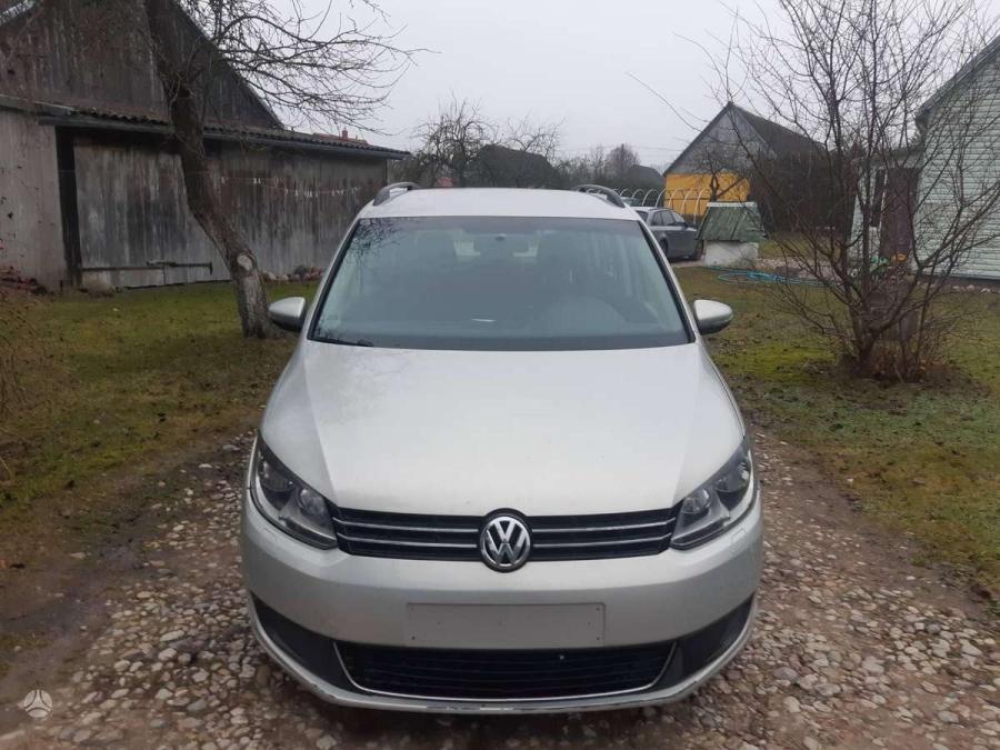 Brūns Volkswagen Touran 2011 Raseiniai, ar dzinēja tilpumu 1.60 L un nobraukumu 323 tūkst. km par 2650 €, foto 3 vietnē AUTOMOTO.COM.LV