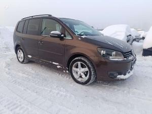 Brūns Volkswagen Touran 2011 Kretinga, ar dzinēja tilpumu 1.60 L un nobraukumu 245 tūkst. km par 6650 €, foto 4 vietnē AUTOMOTO.COM.LV