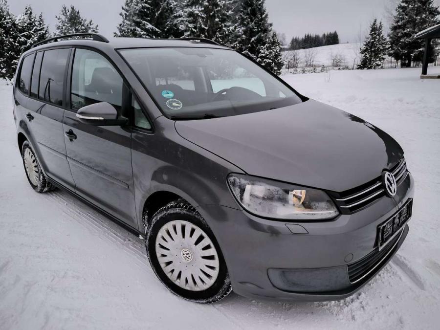 Brūns Volkswagen Touran 2011 Trakai, ar dzinēja tilpumu 1.60 L un nobraukumu 399 tūkst. km par 2990 €, foto 8 vietnē AUTOMOTO.COM.LV