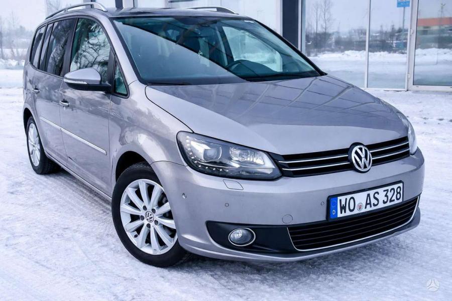 Brūns Volkswagen Touran 2011 Viļņa, ar dzinēja tilpumu 1.39 L un nobraukumu 236 tūkst. km par 6150 €, foto 2 vietnē AUTOMOTO.COM.LV