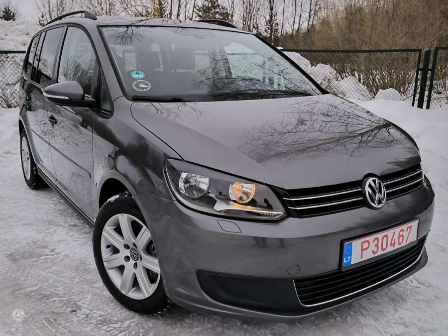 Brūns Volkswagen Touran 2011 Trakai, ar dzinēja tilpumu 1.60 L un nobraukumu 313 tūkst. km par 4590 €, foto 1 vietnē AUTOMOTO.COM.LV