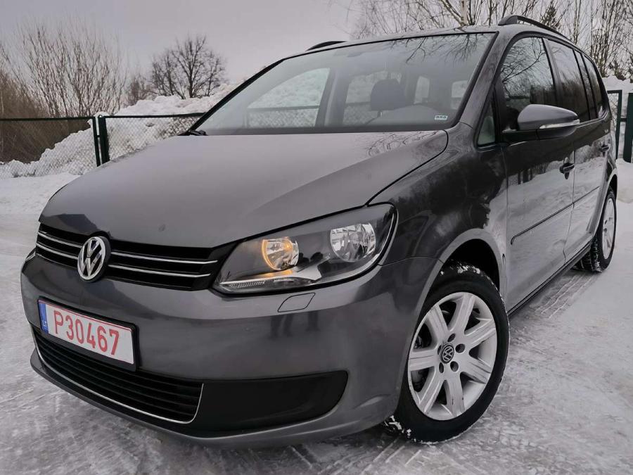 Brūns Volkswagen Touran 2011 Trakai, ar dzinēja tilpumu 1.60 L un nobraukumu 313 tūkst. km par 4590 €, foto 4 vietnē AUTOMOTO.COM.LV