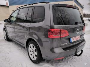 Brūns Volkswagen Touran 2011 Trakai, ar dzinēja tilpumu 1.60 L un nobraukumu 313 tūkst. km par 4590 €, foto 7 vietnē AUTOMOTO.COM.LV