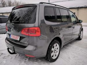 Brūns Volkswagen Touran 2011 Trakai, ar dzinēja tilpumu 1.60 L un nobraukumu 313 tūkst. km par 4590 €, foto 9 vietnē AUTOMOTO.COM.LV