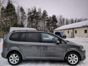 Brūns Volkswagen Touran 2011 Trakai, ar dzinēja tilpumu 1.60 L un nobraukumu 313 tūkst. km par 4590 €, foto 10 vietnē AUTOMOTO.COM.LV