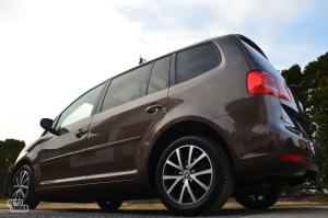 Brūns Volkswagen Touran 2011 Kauņa, ar dzinēja tilpumu 1.60 L un nobraukumu 230 tūkst. km par 6200 €, foto 16 vietnē AUTOMOTO.COM.LV