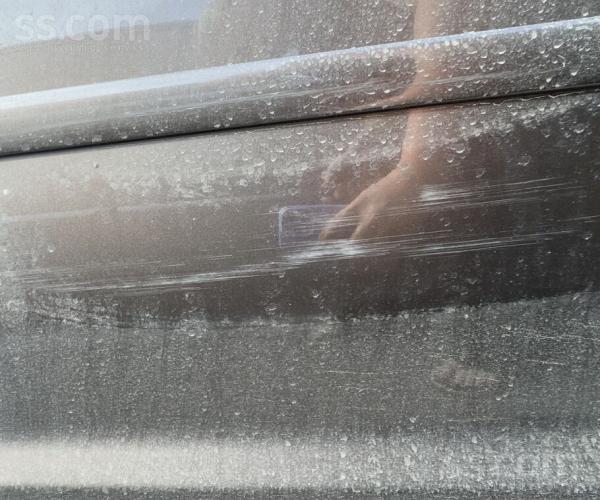 Brūns Volkswagen Touran 2011 Daugavpils, ar dzinēja tilpumu 1.60 L un nobraukumu 305 tūkst. km par 3500 €, foto 7 vietnē AUTOMOTO.COM.LV