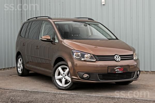 Brūns Volkswagen Touran 2011 Ogre, ar dzinēja tilpumu 1.60 L un nobraukumu 279 tūkst. km par 6700 €, foto 1 vietnē AUTOMOTO.COM.LV