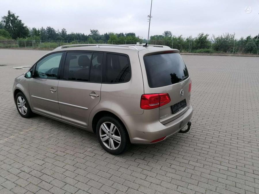 Brūns Volkswagen Touran 2011 Marijampole, ar dzinēja tilpumu 1.40 L un nobraukumu 215 tūkst. km par 3950 €, foto 8 vietnē AUTOMOTO.COM.LV