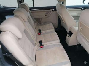 Brūns Volkswagen Touran 2011 Marijampole, ar dzinēja tilpumu 1.40 L un nobraukumu 215 tūkst. km par 3950 €, foto 10 vietnē AUTOMOTO.COM.LV