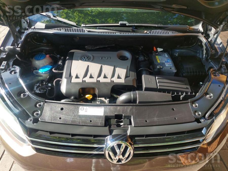 Brūns Volkswagen Touran 2011 Cēsis, ar dzinēja tilpumu 1.60 L un nobraukumu 230 tūkst. km par 6950 €, foto 17 vietnē AUTOMOTO.COM.LV