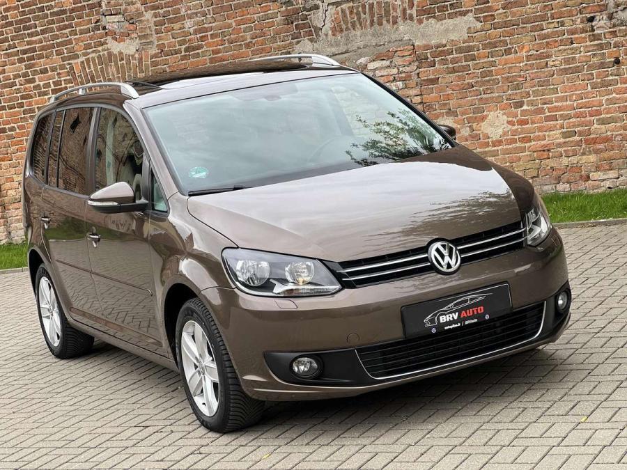 Brūns Volkswagen Touran 2011 Kėdainiai, ar dzinēja tilpumu 1.97 L un nobraukumu 256 tūkst. km par 6850 €, foto 5 vietnē AUTOMOTO.COM.LV