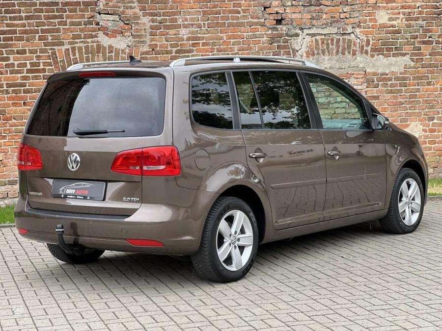 Brūns Volkswagen Touran 2011 Kėdainiai, ar dzinēja tilpumu 1.97 L un nobraukumu 256 tūkst. km par 6850 €, foto 8 vietnē AUTOMOTO.COM.LV
