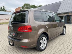 Brūns Volkswagen Touran 2011 Kėdainiai, ar dzinēja tilpumu 1.97 L un nobraukumu 256 tūkst. km par 6850 €, foto 19 vietnē AUTOMOTO.COM.LV