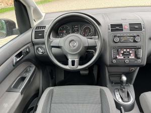 Brūns Volkswagen Touran 2011 Kėdainiai, ar dzinēja tilpumu 1.97 L un nobraukumu 256 tūkst. km par 6850 €, foto 31 vietnē AUTOMOTO.COM.LV