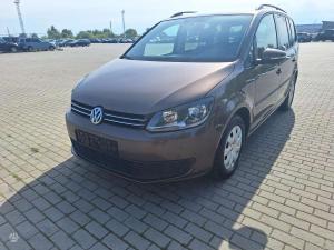 Brūns Volkswagen Touran 2011 Marijampole, ar dzinēja tilpumu 1.60 L un nobraukumu 299 tūkst. km par 4000 €, foto  vietnē AUTOMOTO.COM.LV
