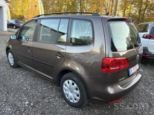 Brown Volkswagen Touran 2011 in Limbazi, with an engine capacity of 1.40 L and mileage of 280 thousand km for 5750 €, photo 7 on AUTOMOTO.COM.LV
